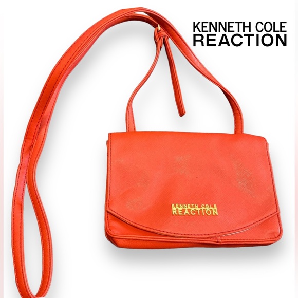 Kenneth Cole Reaction | Bags | Keneth Cole Reaction Crossbody Purse ...